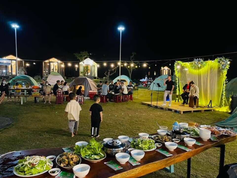 BB FARM TRANG TRẠI DÂU TUOI VÀ RAU THỦY CANH