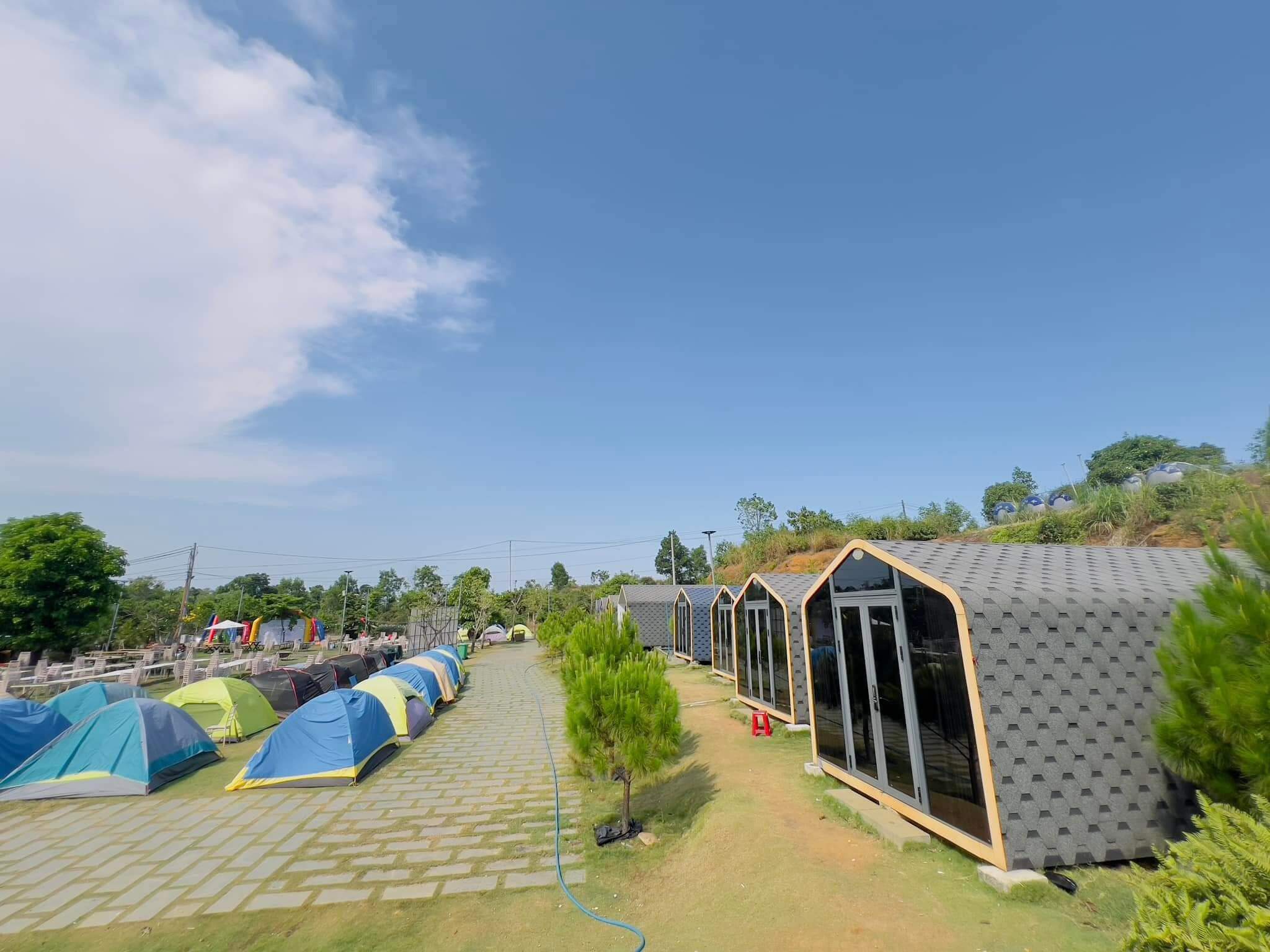 BB FARM TRANG TRẠI DÂU TUOI VÀ RAU THỦY CANH