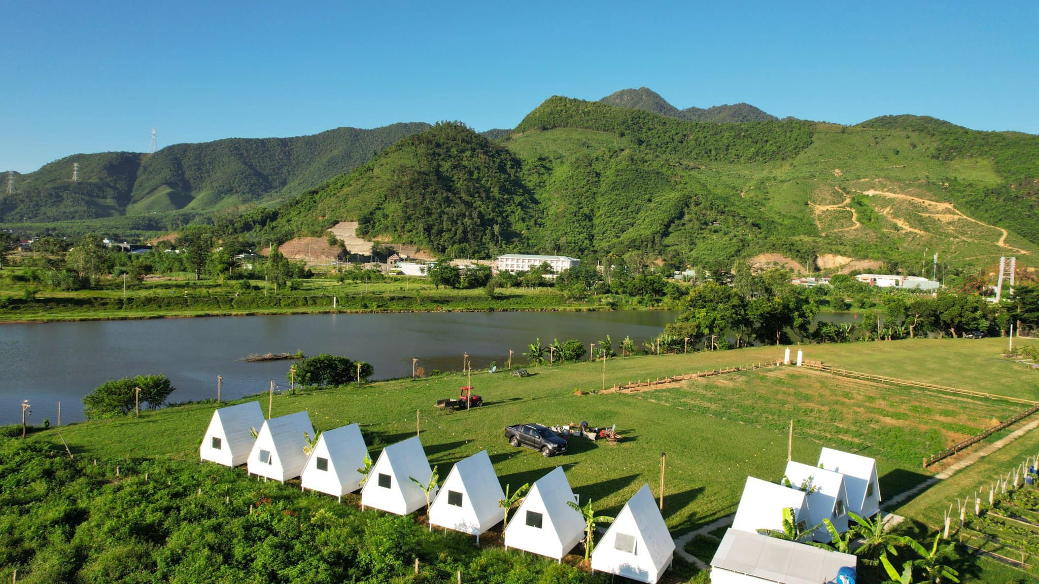 Tận Hưởng Trải Nghiệm Glamping Tại Yên Valley | GLAMPTRIP