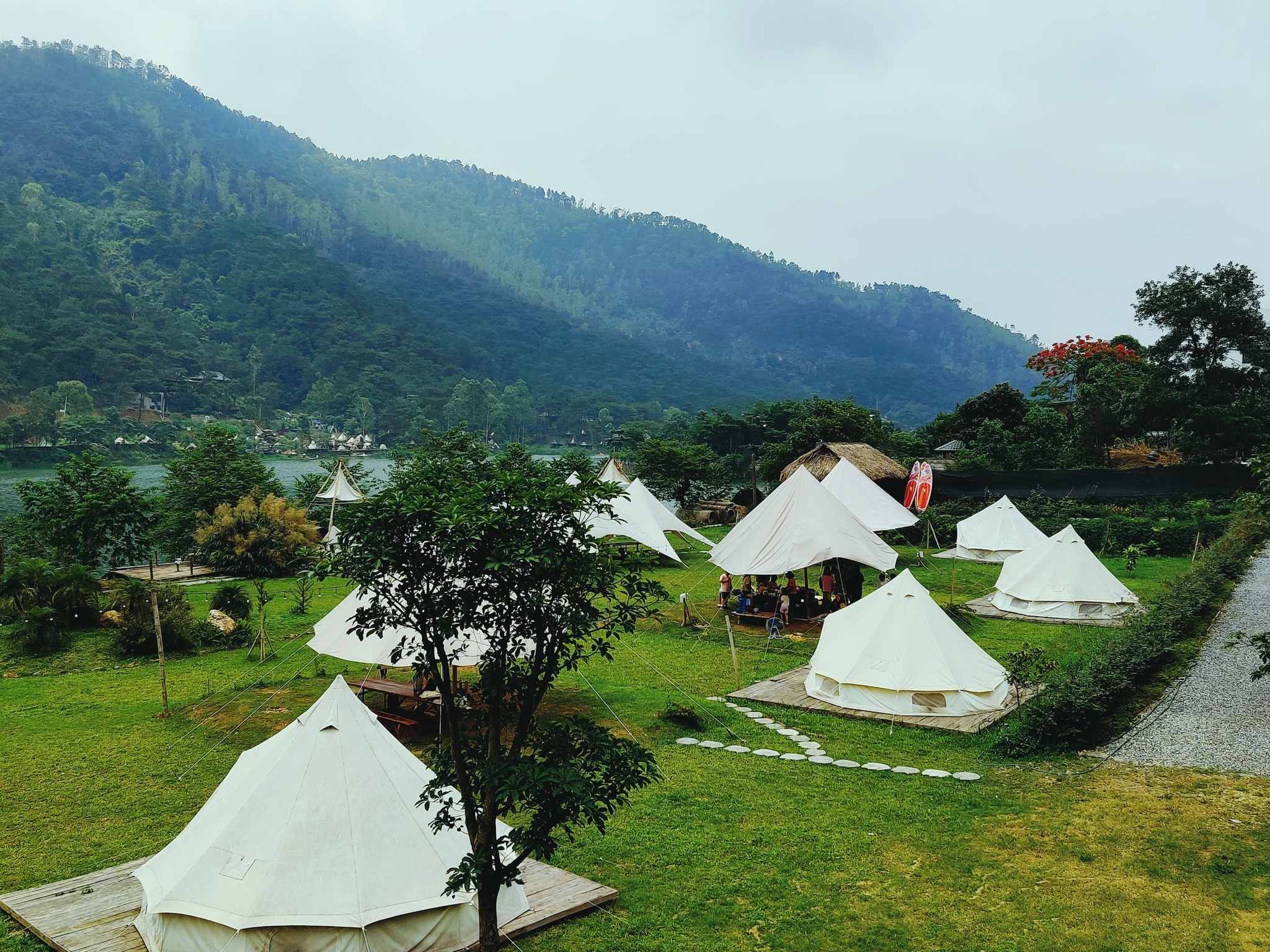 Tận Hưởng Trải Nghiệm Glamping Tại Lagom Village | GLAMPTRIP