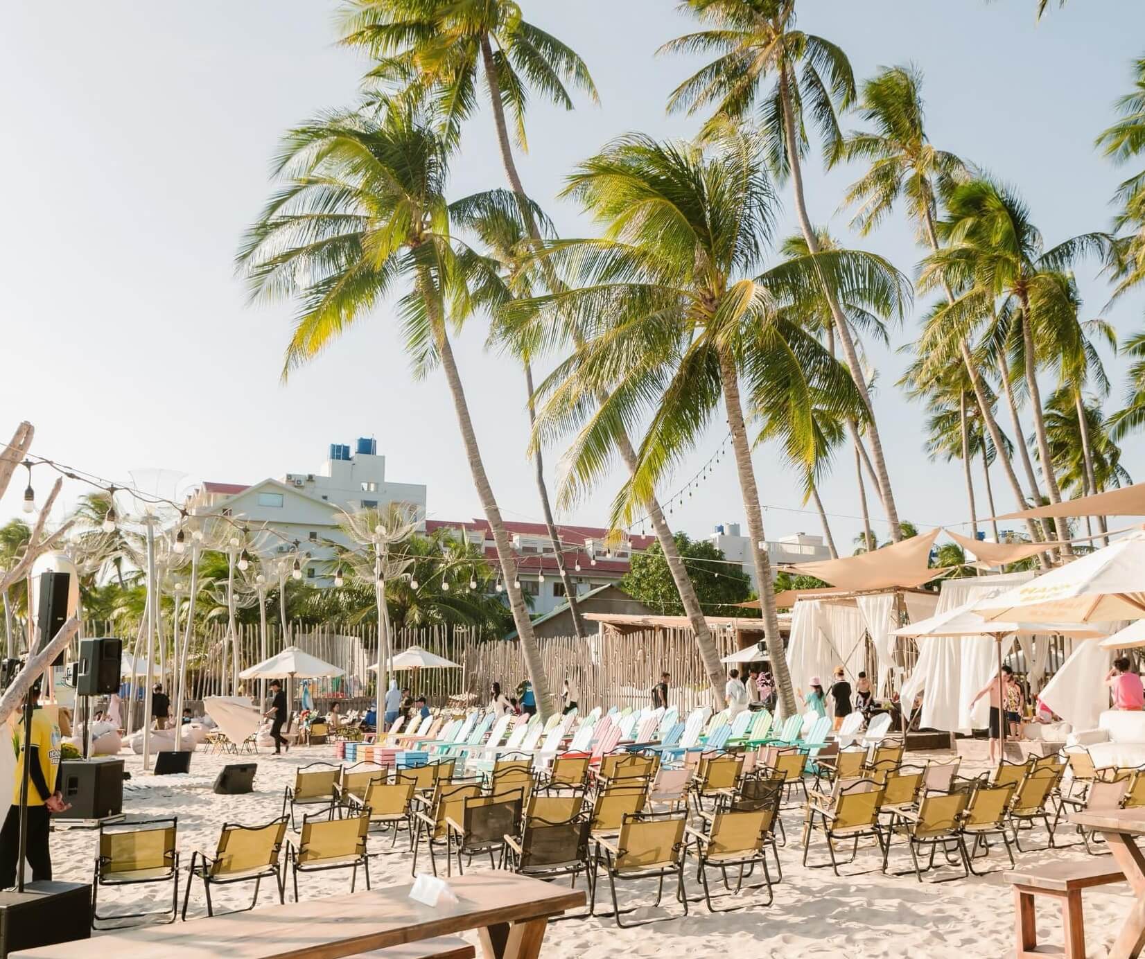 Tận Hưởng Trải Nghiệm Glamping Tại Hanna Beach | GLAMPTRIP